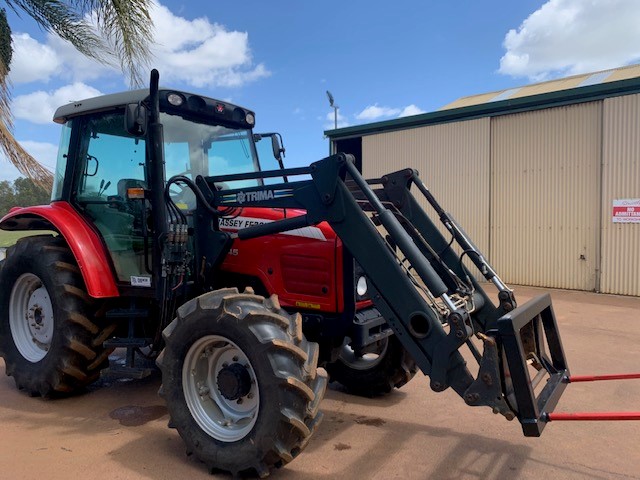 Massey Ferguson 5445 – Range Equipment Mining Machinery